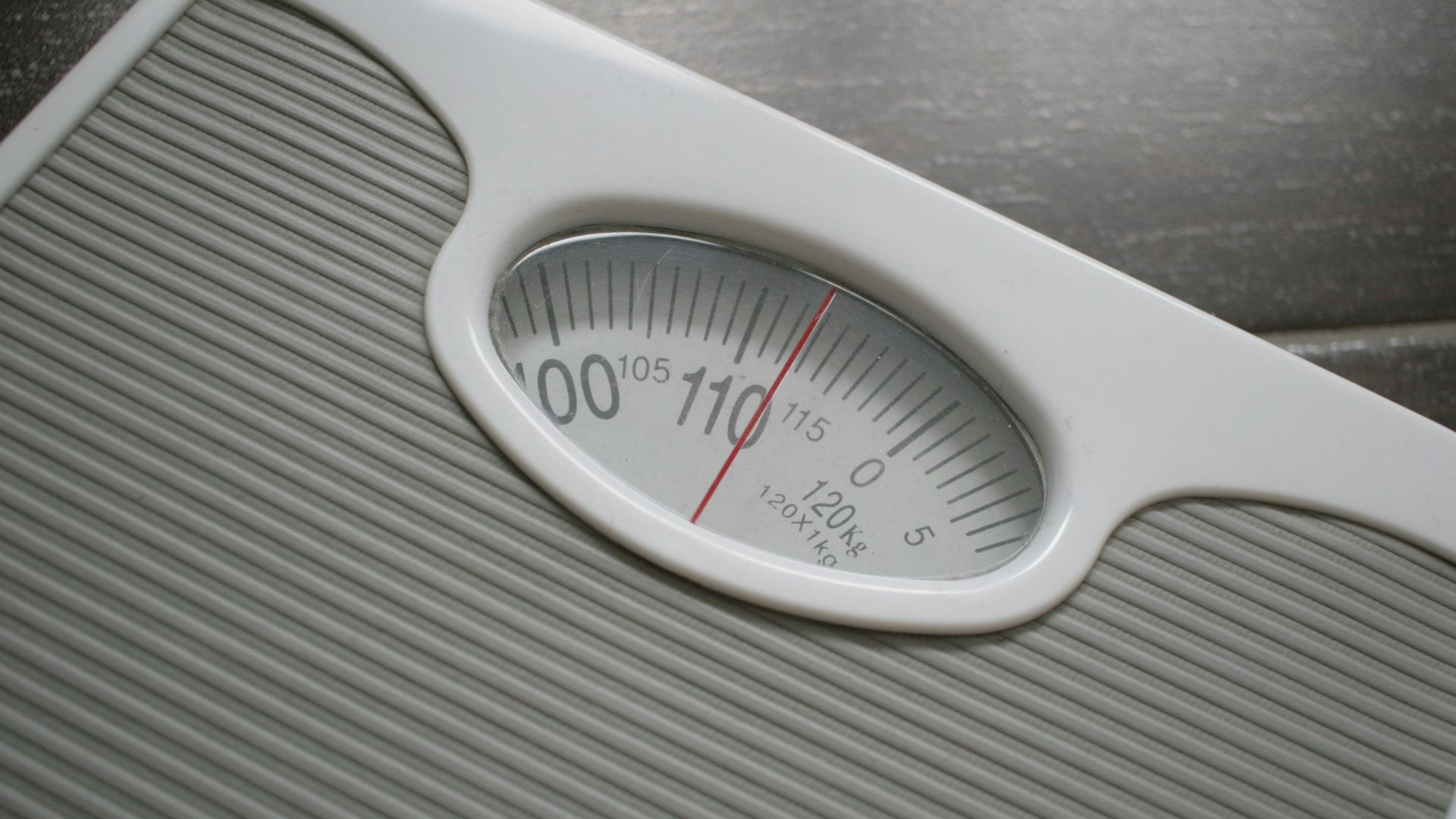 20 signs you're losing weight—even if it doesn't feel like it