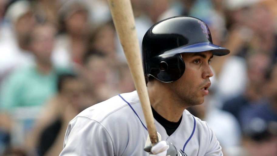 3 key Carlos Beltran cards for the 2026 Hall of Famer