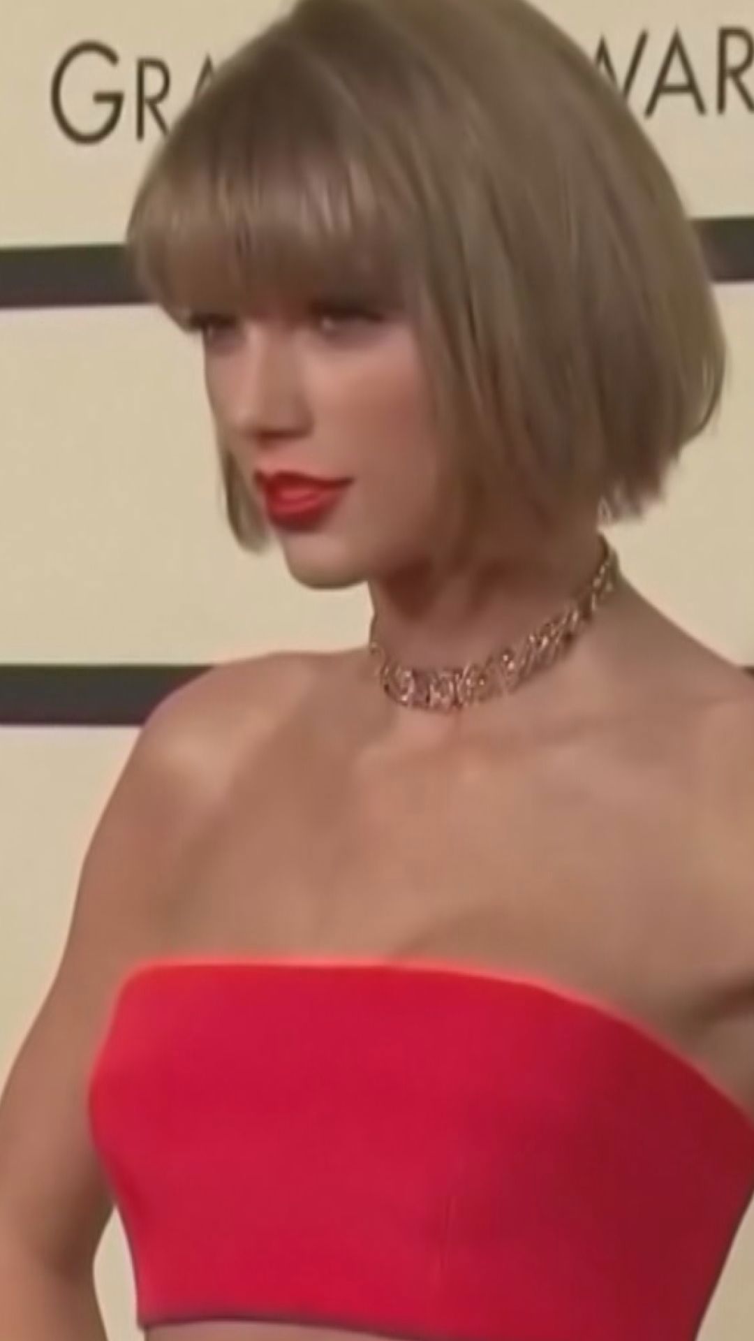 Taylor Swift inducted into Songwriters Hall of Fame