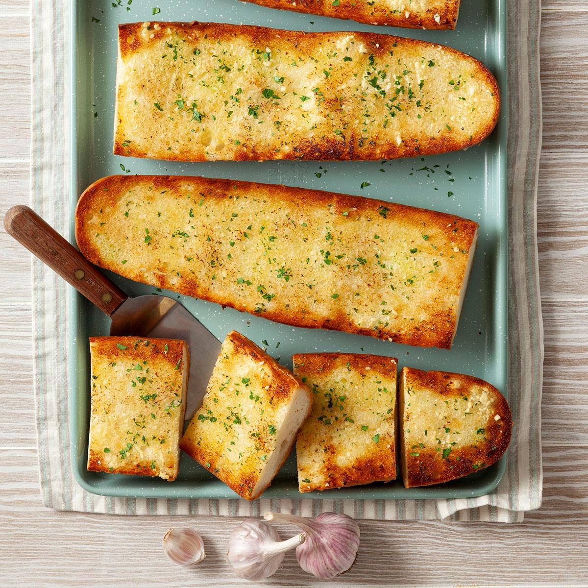 30 recipes for garlic lovers