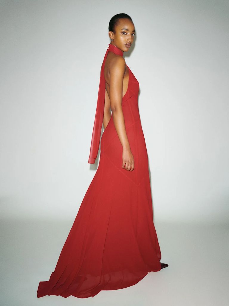 9 of the hottest red dresses to turn heads in this season