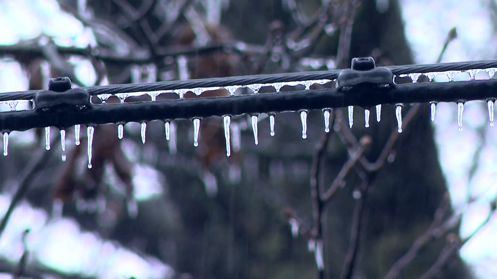 4,900 power outages reported in western North Carolina; Transylvania ...