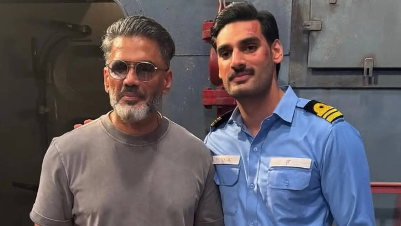 Border 2 actor Suniel Shetty reveals: 'Ahan Shetty is single and more ...