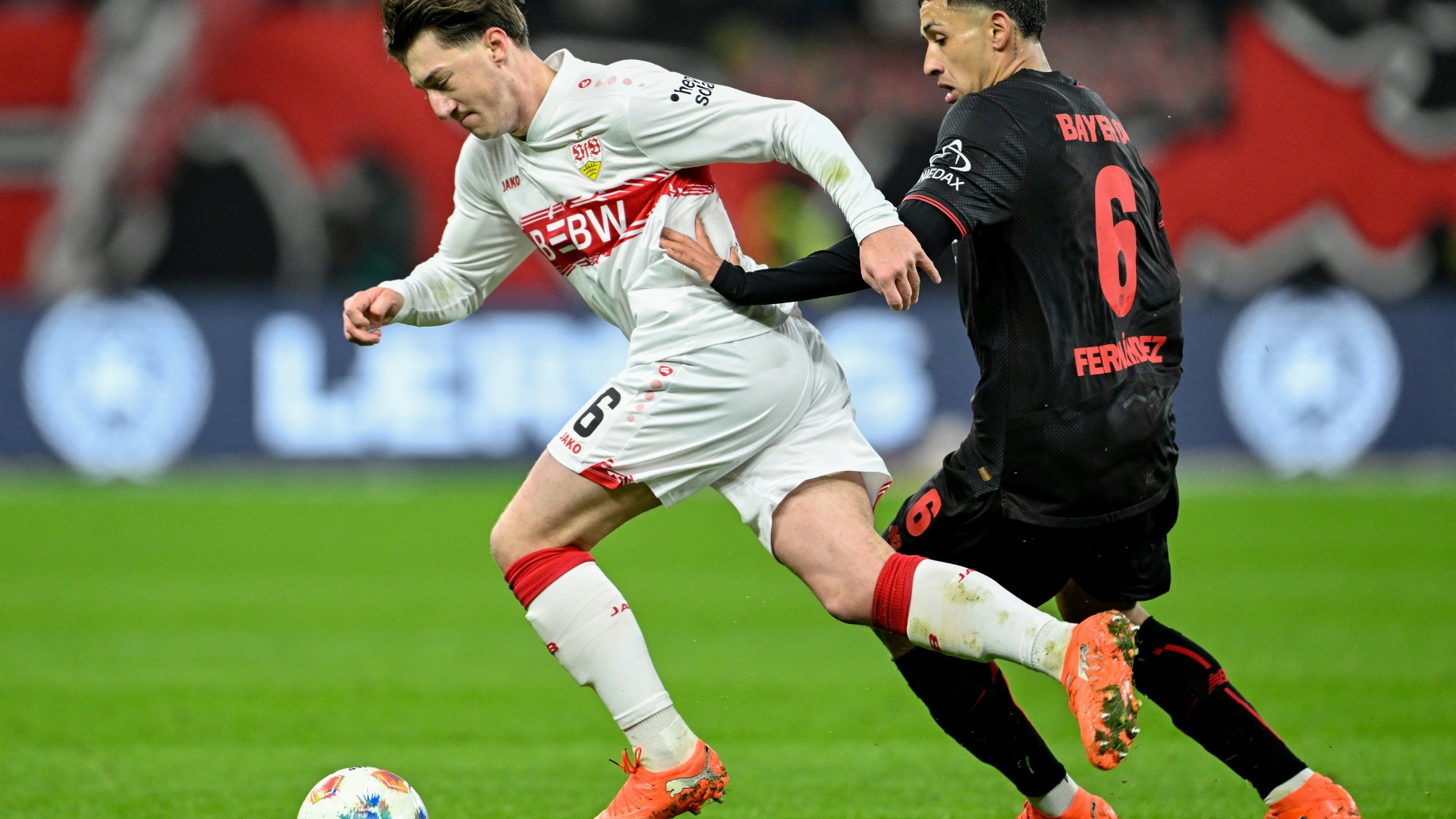 Fußball: "Großes Fragezeichen" - VfB zittert vor Duell mit Rom um Stiller