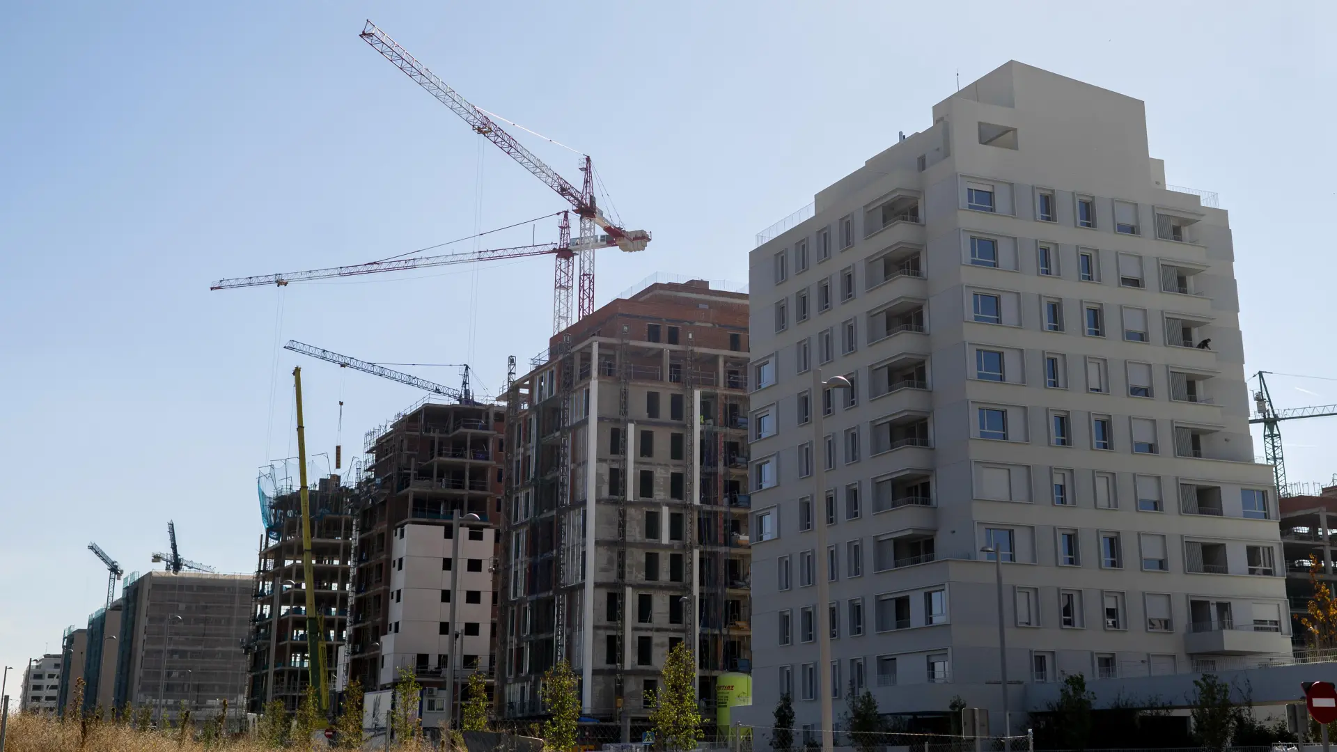 La construcción de pisos protegidos acelera en el arranque de 2026: las ...