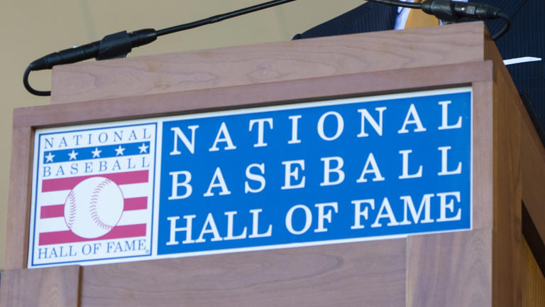 Red Sox legend falls off MLB Hall of Fame ballot, comes up short in ...