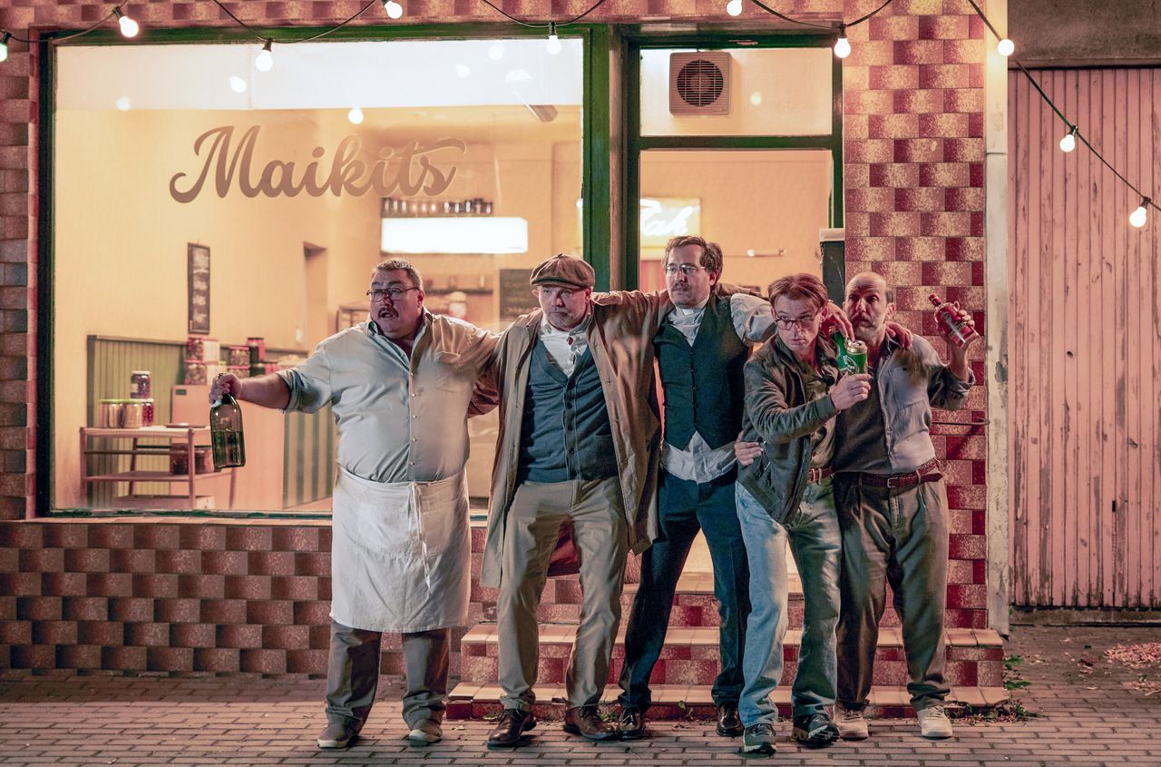 Eine tote Braut im Maisfeld