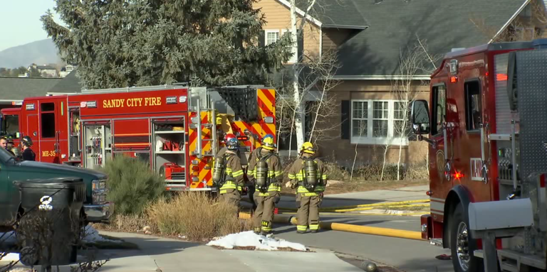 Crews respond to house fire in Sandy, residents displaced