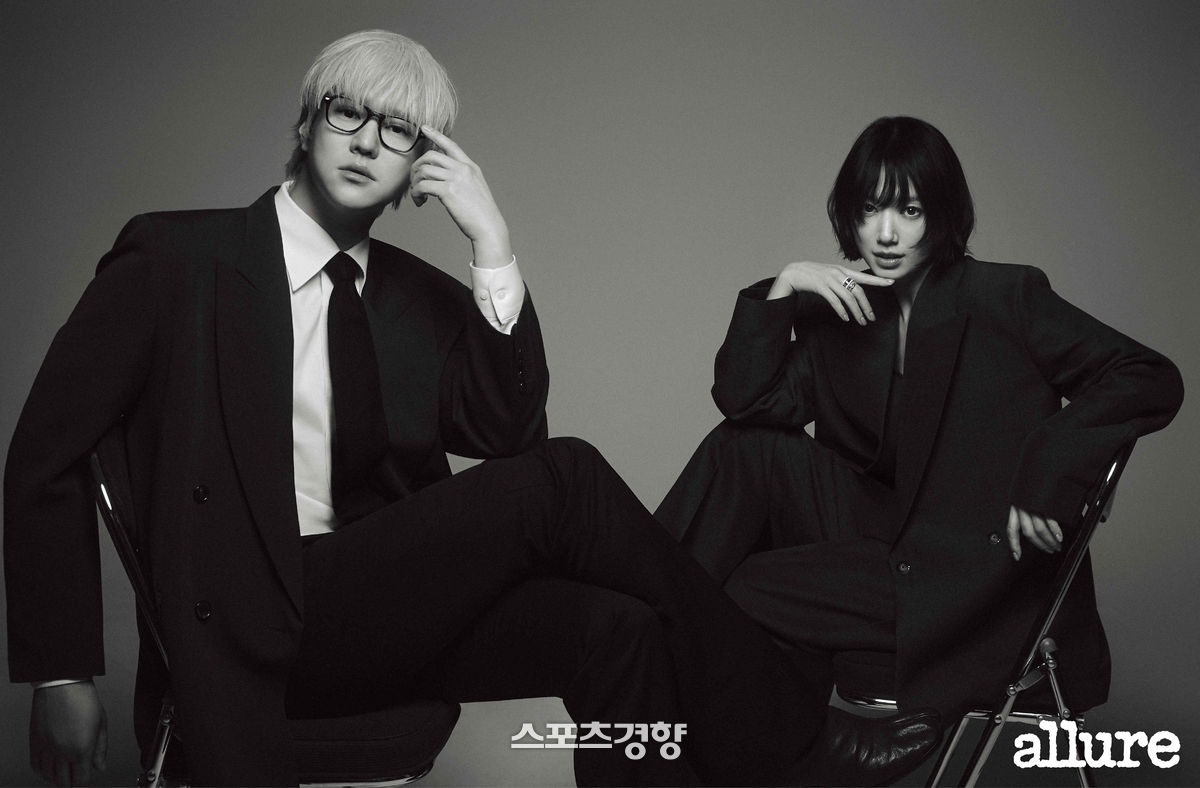 Park Shin-hye and Go Kyung-pyo reunite after 13 years