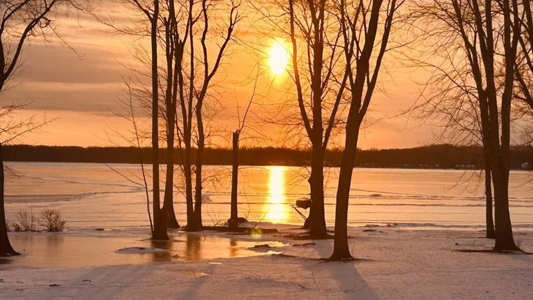 Tracking lake effect snow, arctic cold, and a southern snowstorm for ...