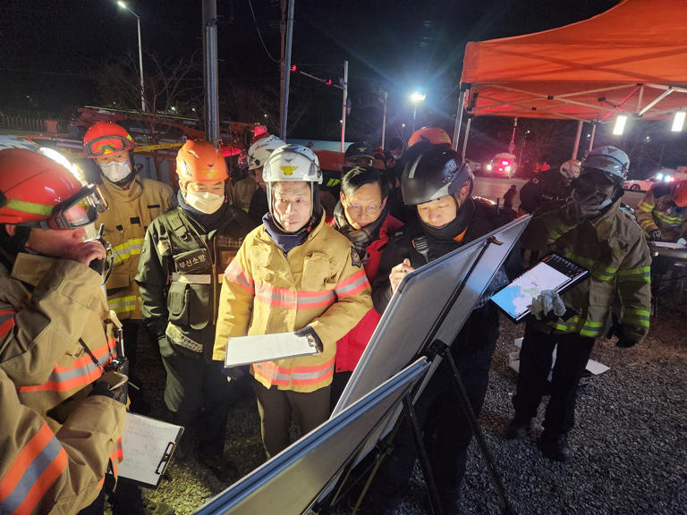 Busan Gijang wildfire extinguished after 13 hours, no casualties