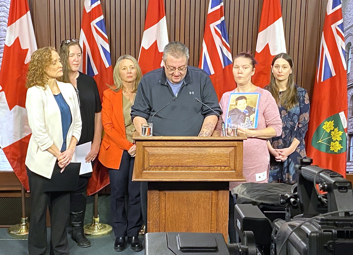 Parents of Ontario boy with autism fatally hit by bus call for more ...