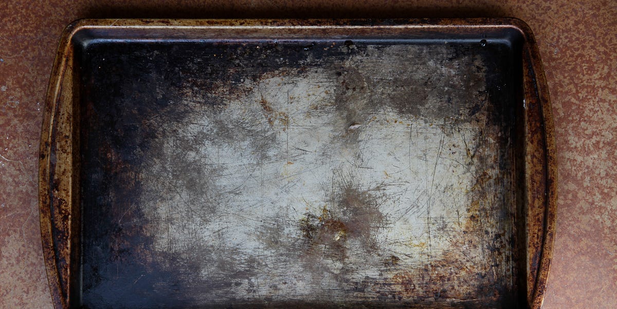 An expert shares the best way to clean baking sheets