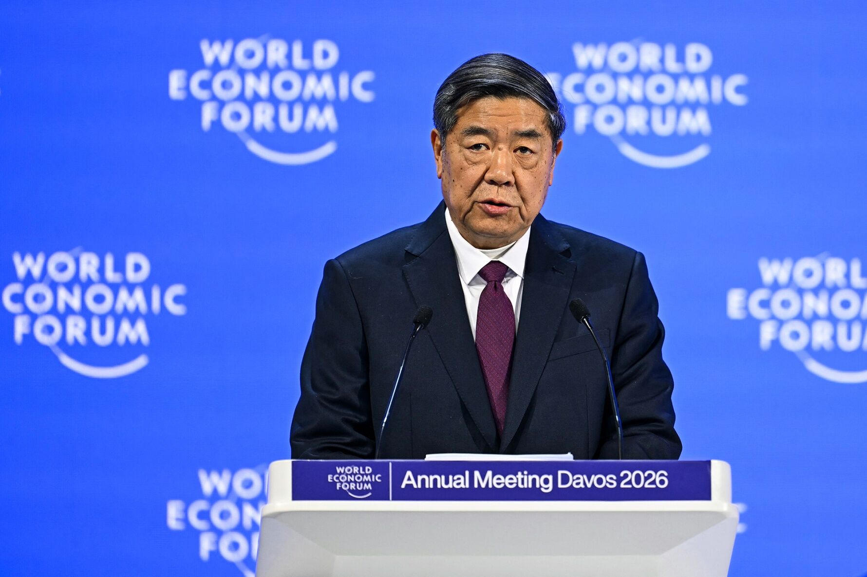 China vice premier meets Dimon, Cook, Dalio, others in Davos