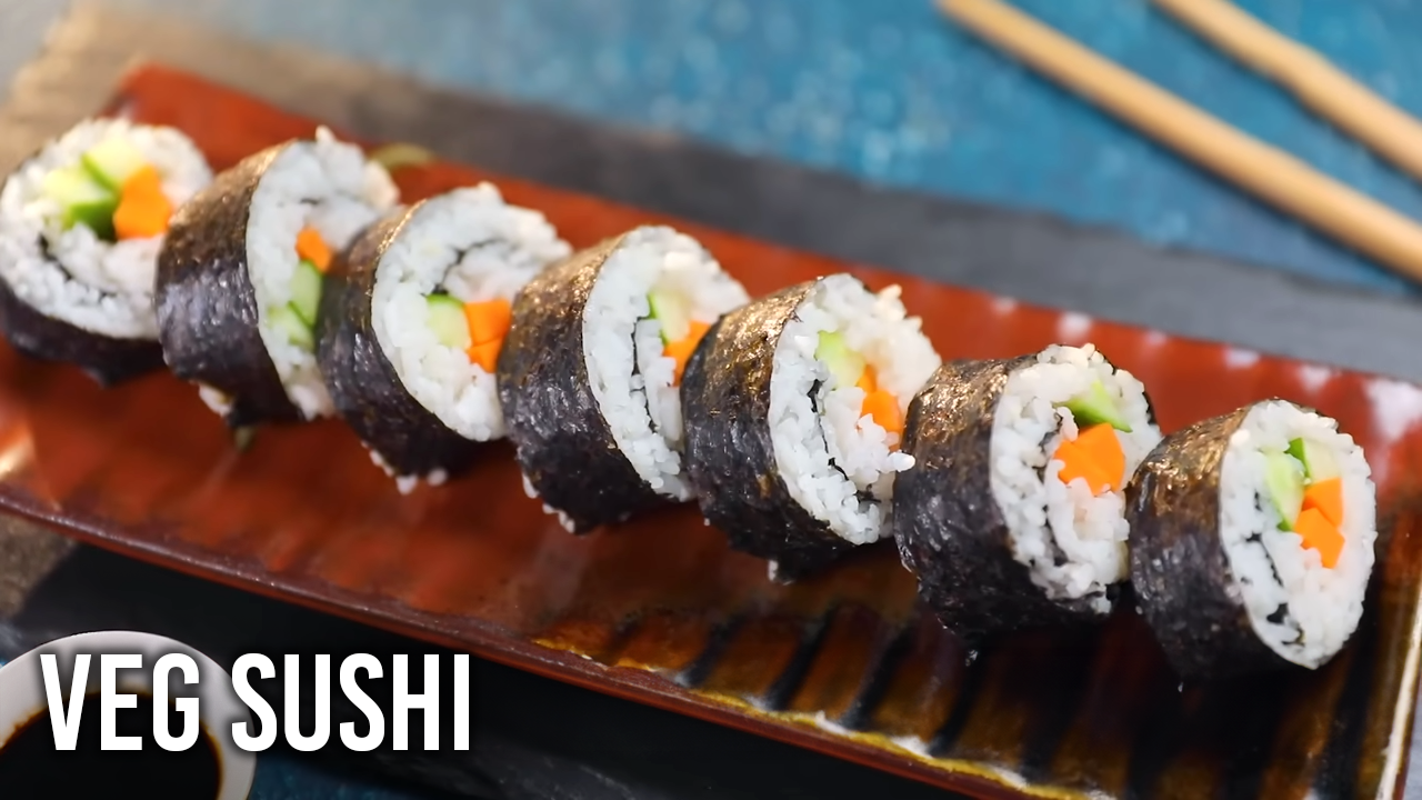 Quick vegetarian sushi bowl