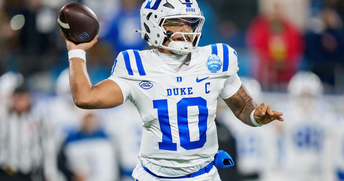 Judge says Duke QB Mensah can't enroll at another school for now