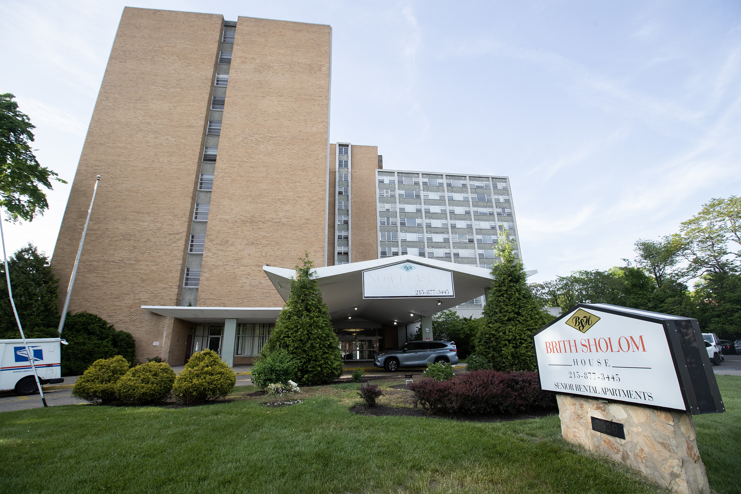 Man’s body found in dilapidated senior housing complex eyed by Parker ...