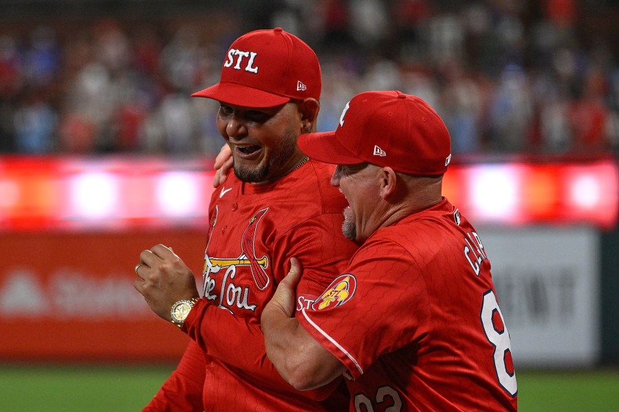 Yadier Molina set for return to Cardinals as 'special assistant'