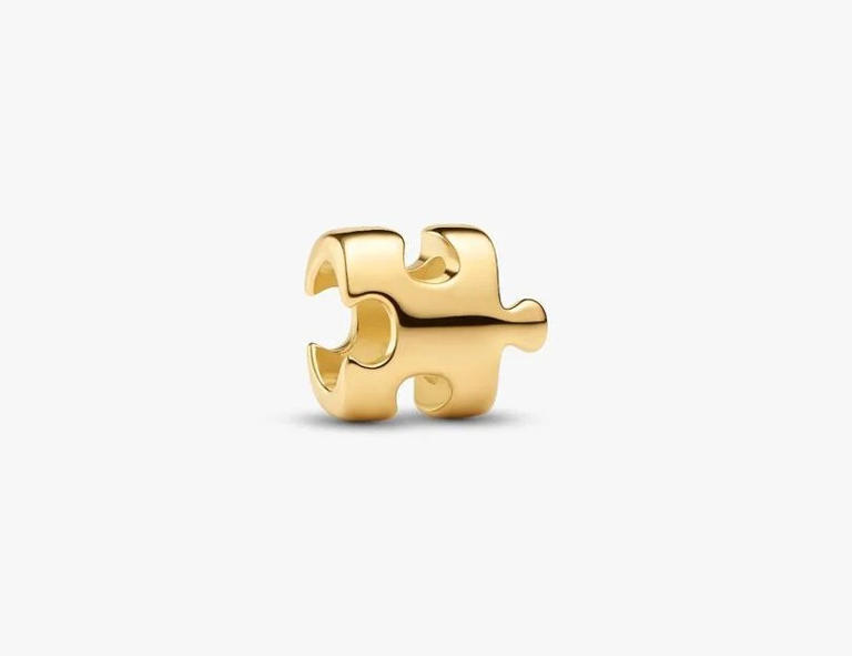 KATSEYE's new mini Pandora charms give ordinary bracelets big ...