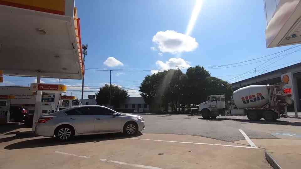 “You don’t have to be mean” – Towtrucker defuses a tow before it turns ...