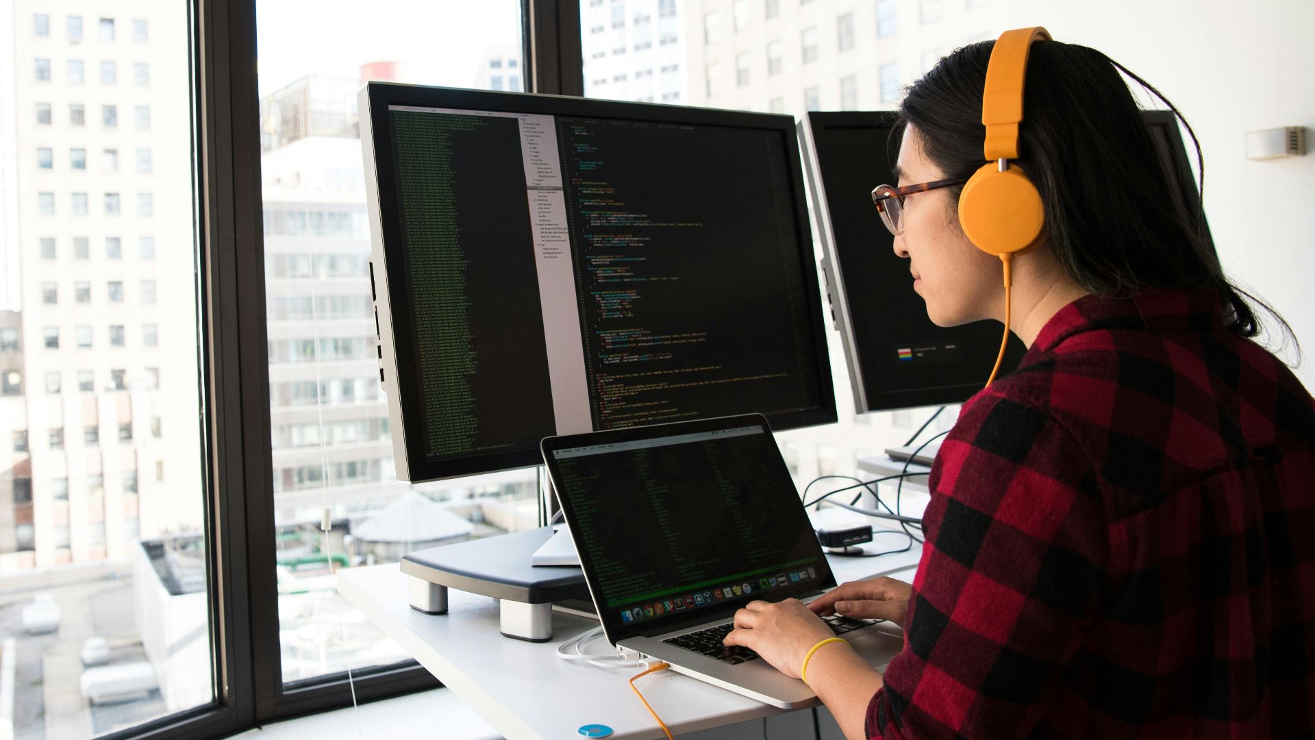 20 skills that can help you land a job in video games