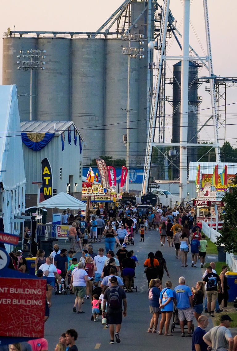 Delaware State Fair land iconic band whose hit has 1B Spotify spins