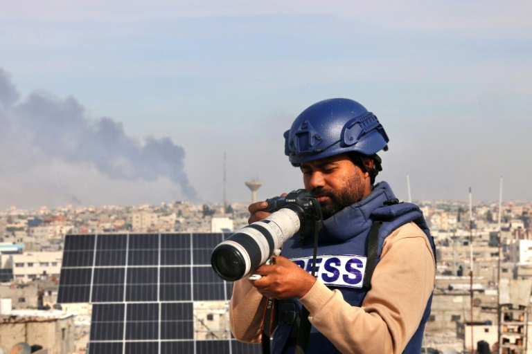Hamas meldet Tod von drei Journalisten bei israelischem Angriff im ...