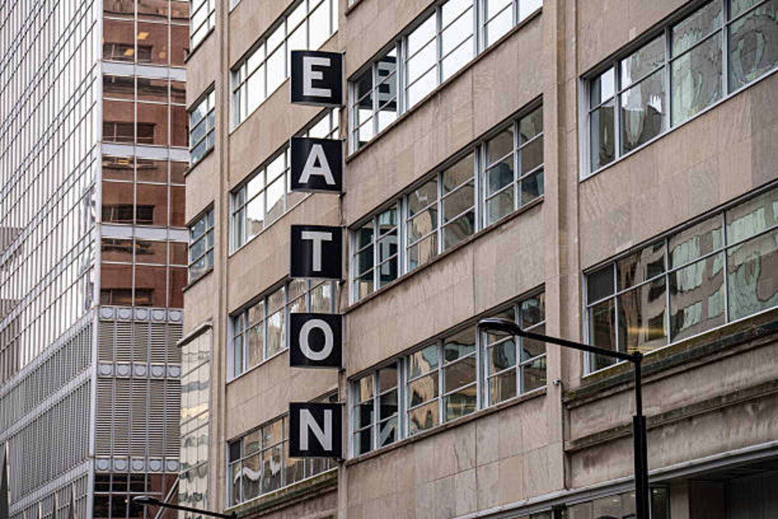 Eaton evaluating separating its $5B vehicle unit - Bloomberg