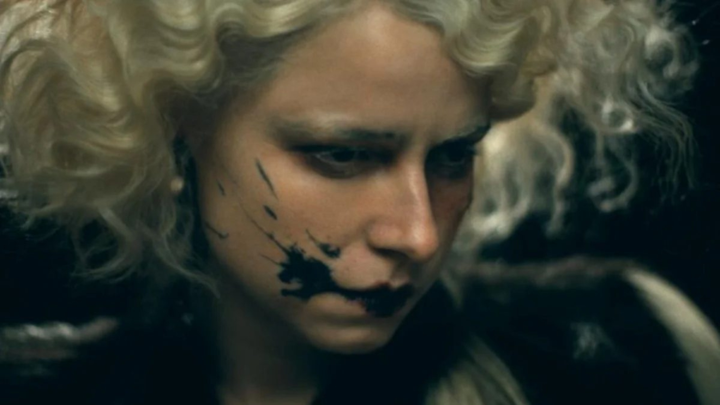 Maggie Gyllenhaal explains her inspirations for 'The Bride'