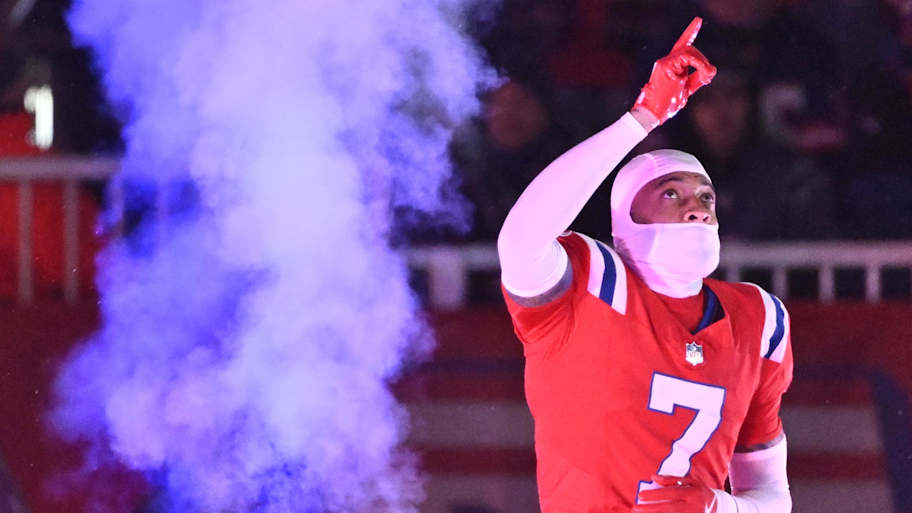 Patriots CB limited in first practice for Broncos game