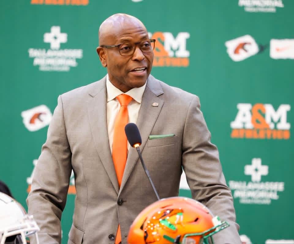 DeSantis reappoints FAMU AD John Davis as Valencia College trustee