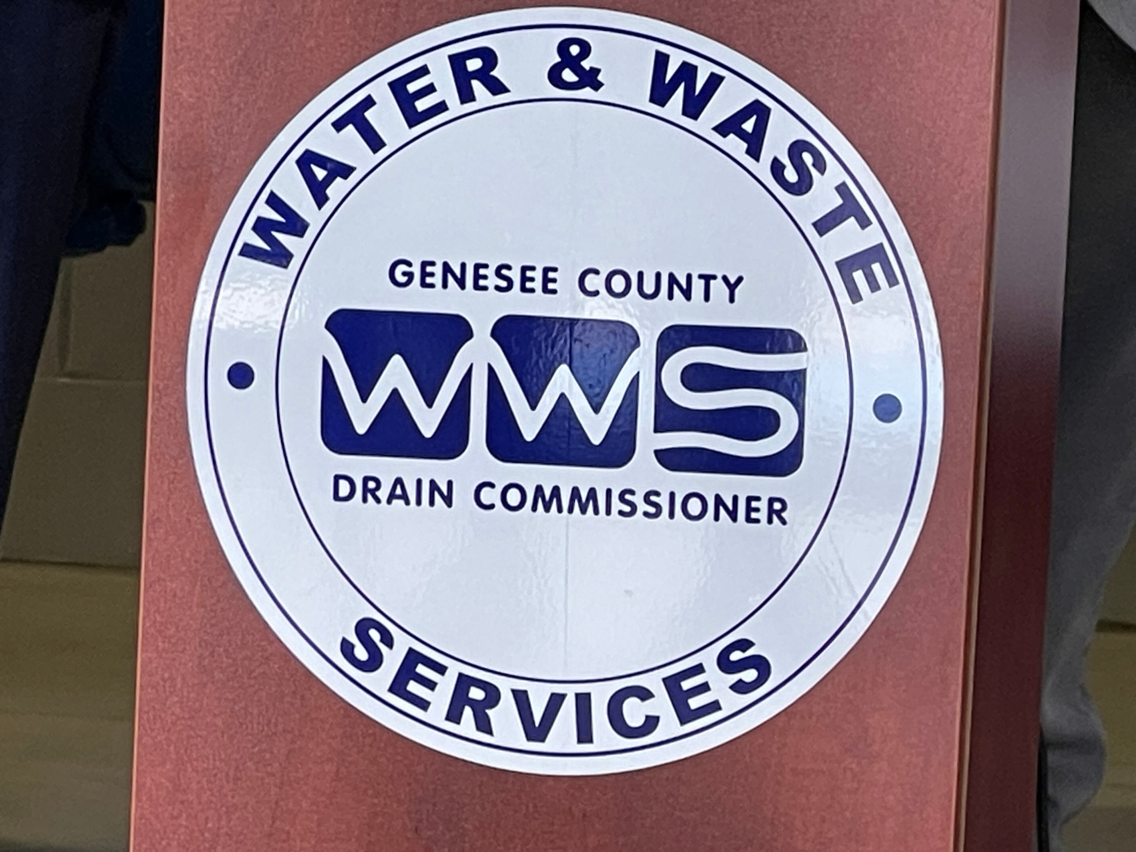 Westbound lane of Bristol Road closed near I-69 for watermain break