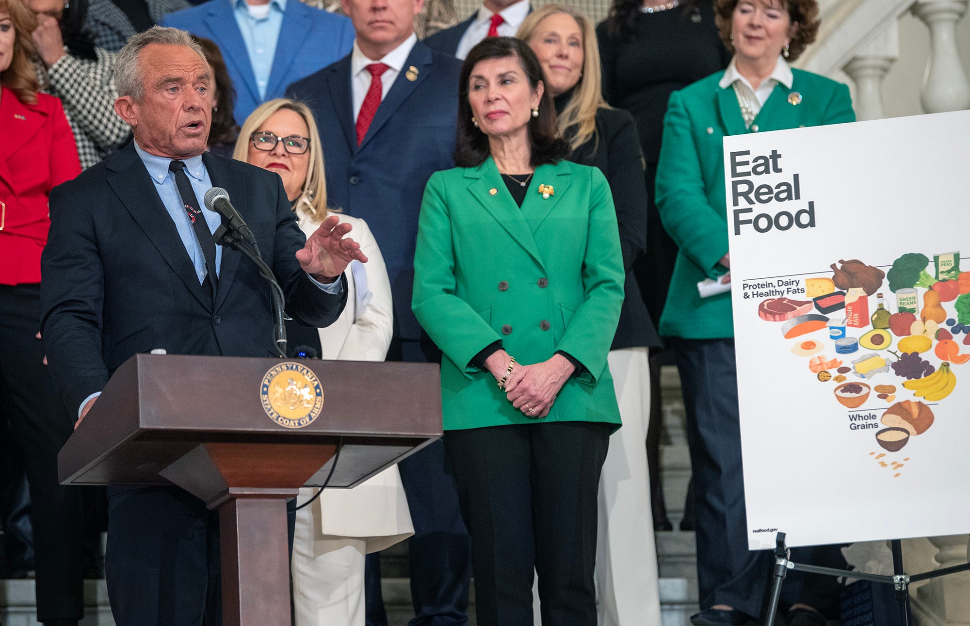 RFK Jr. speaks at PA Capitol amid protests over vaccine views