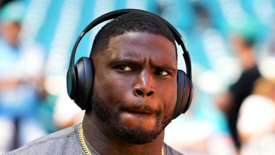 Tyreek Hill may be hinting at an AFC West return (but not with the Chiefs)