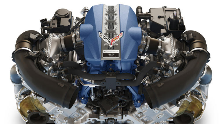 The difference between the Corvette Z06 LT6 and ZR1 LT7 V8s