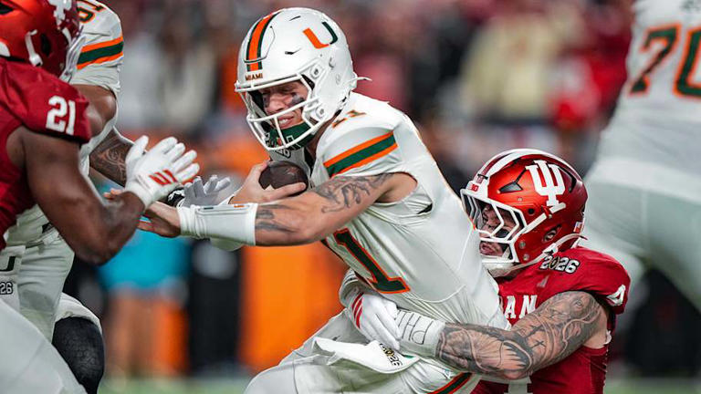 Sports Illustrated’s best photos — Fernando Mendoza, Indiana win CFP ...