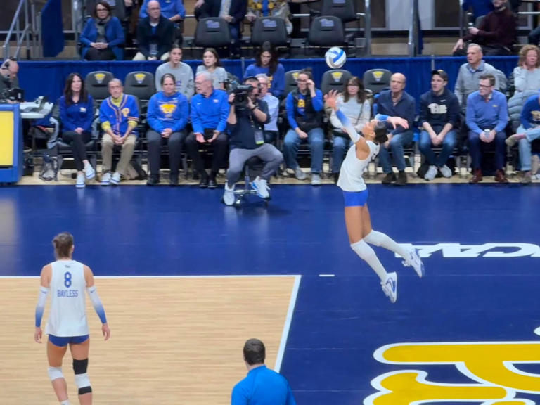 Olivia Babcock wins 2nd straight Honda Award