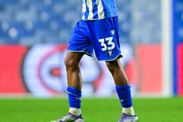 Man Utd 'launch transfer bid to sign defender' with Premier League ...