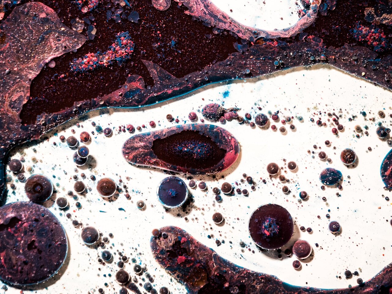 Silver nanoparticle size influences light interaction, finds study