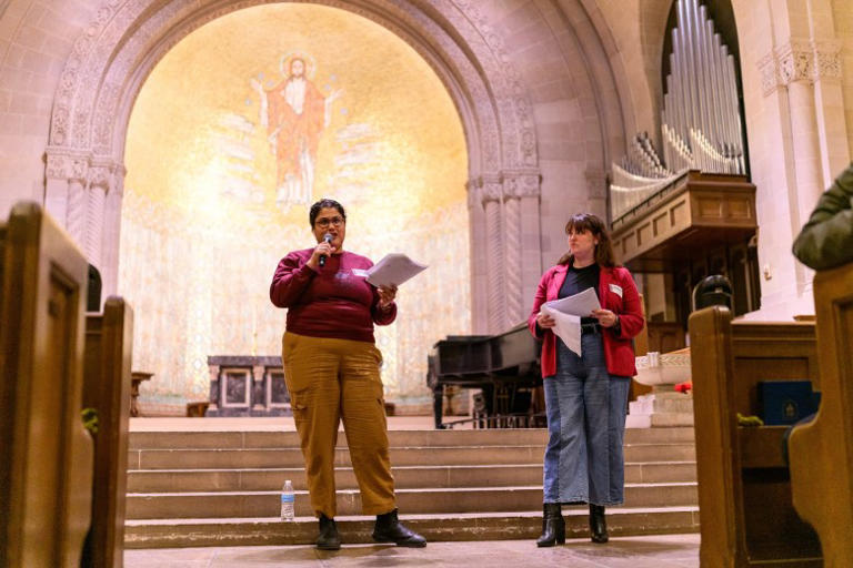 500 show for training in rapid response to ICE in Pittsburgh