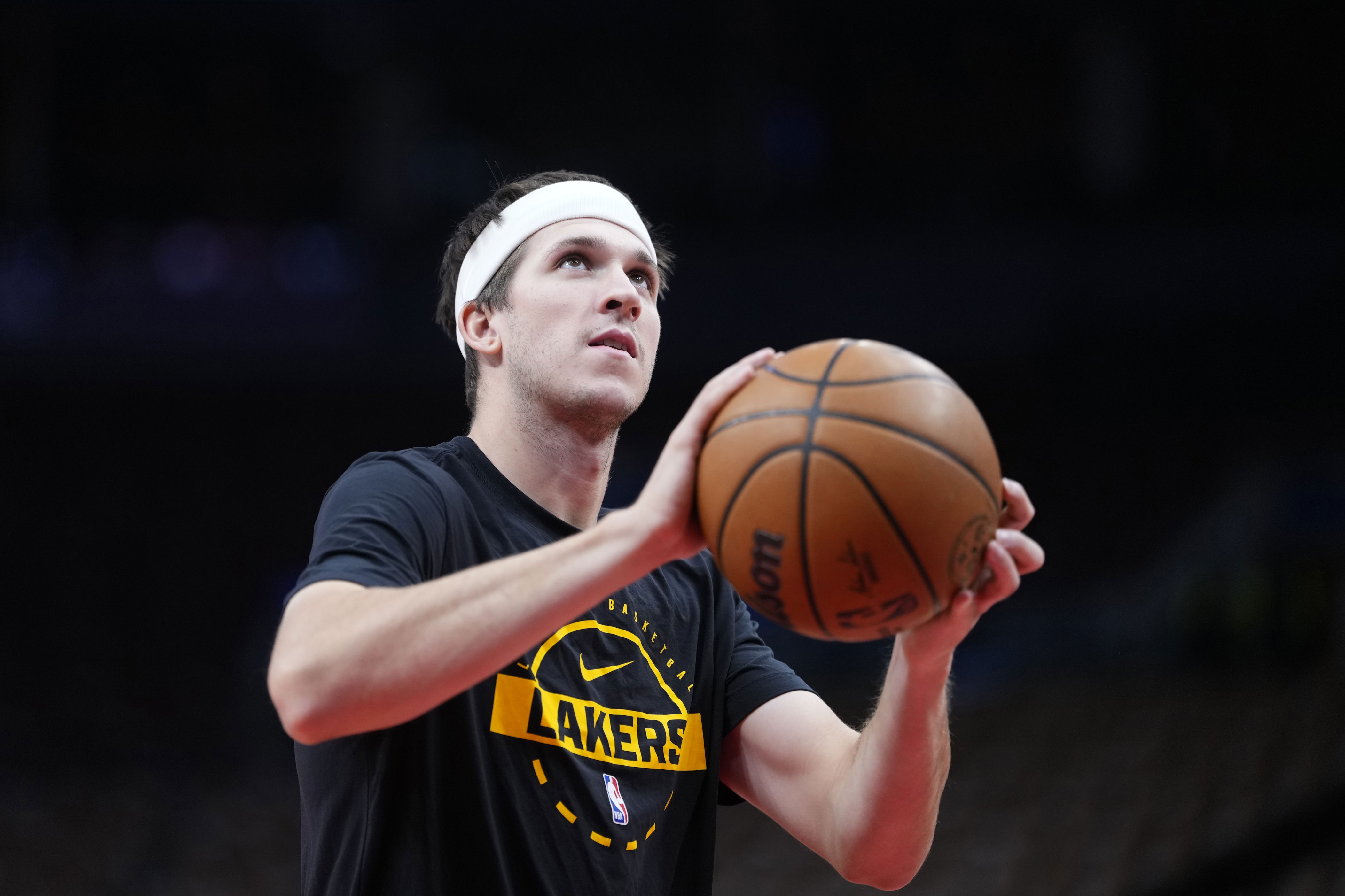 JJ Redick says Austin Reaves is ‘progressing well’ will return during ...