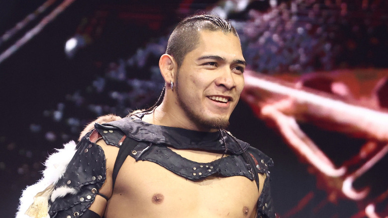 Backstage news on WWE contract status of AAA star El Hijo del Vikingo