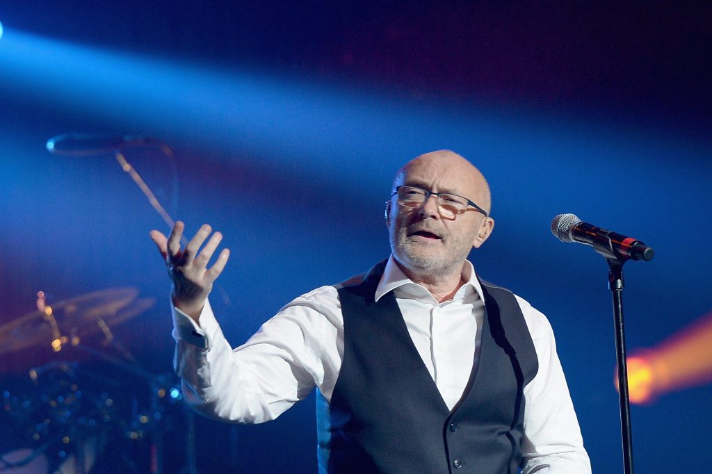 Phil Collins gives rare health update: Five knee surgeries, kidney ...