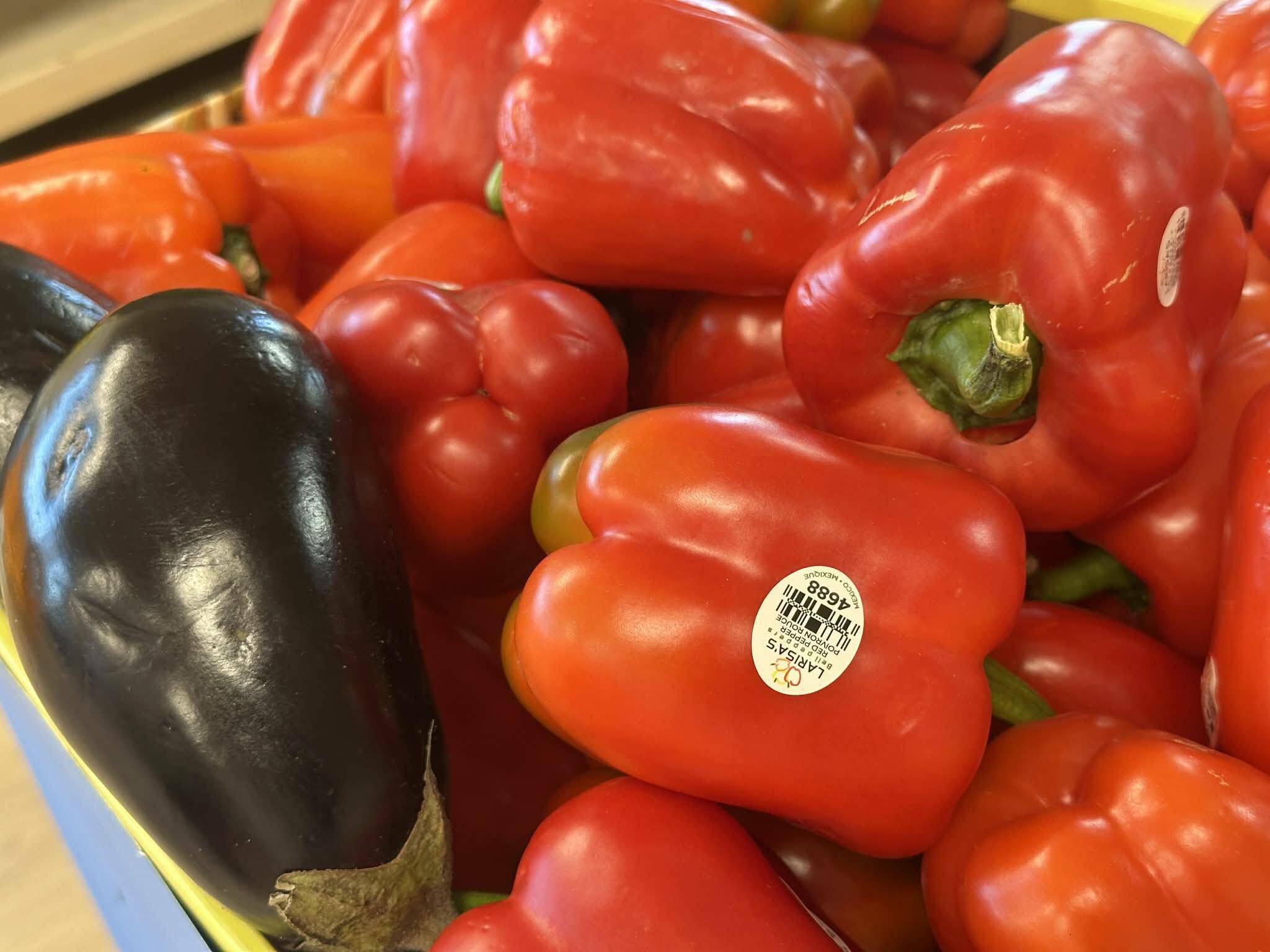 Jay’s fruit stand is back