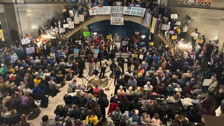 Protestors hold "Stand Up, Fight Back" rally against Missouri lawmakers ...