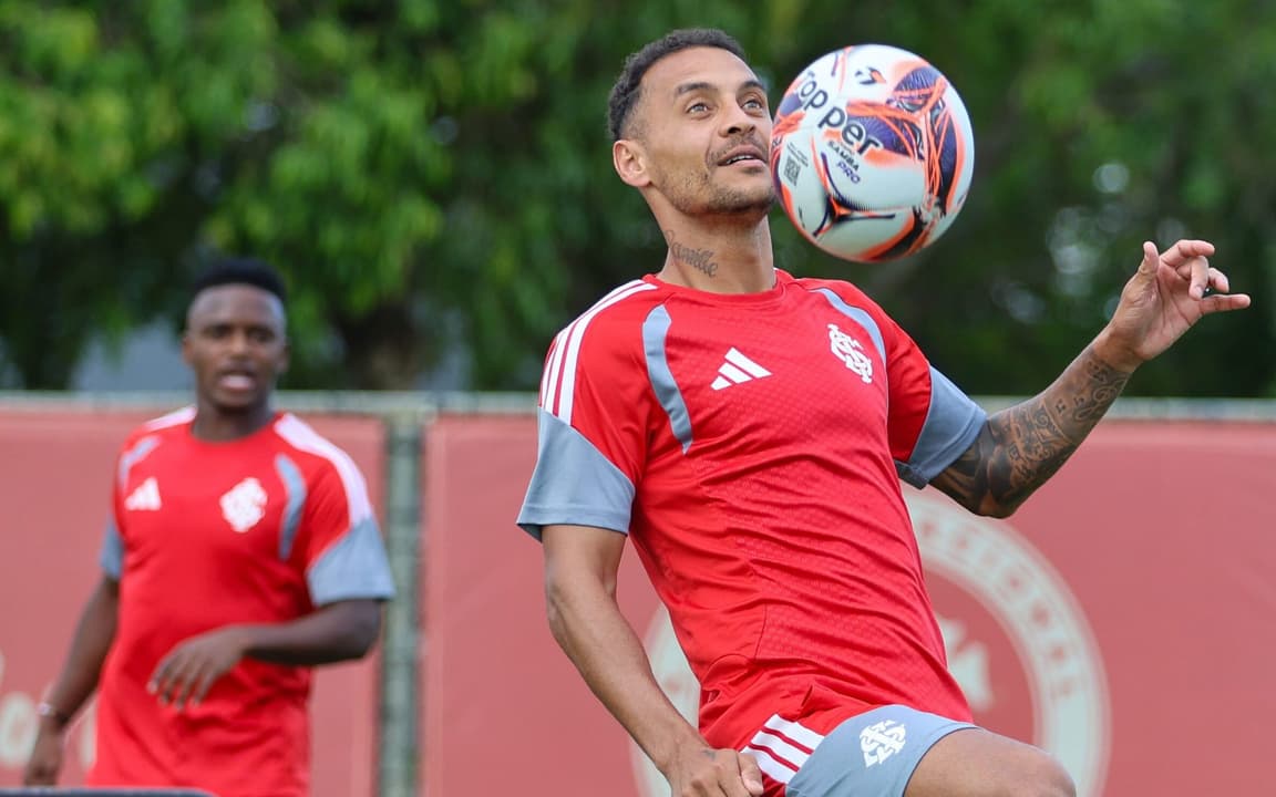 Escalação de Internacional x Inter-SM: a hora e a vez do grupo principal