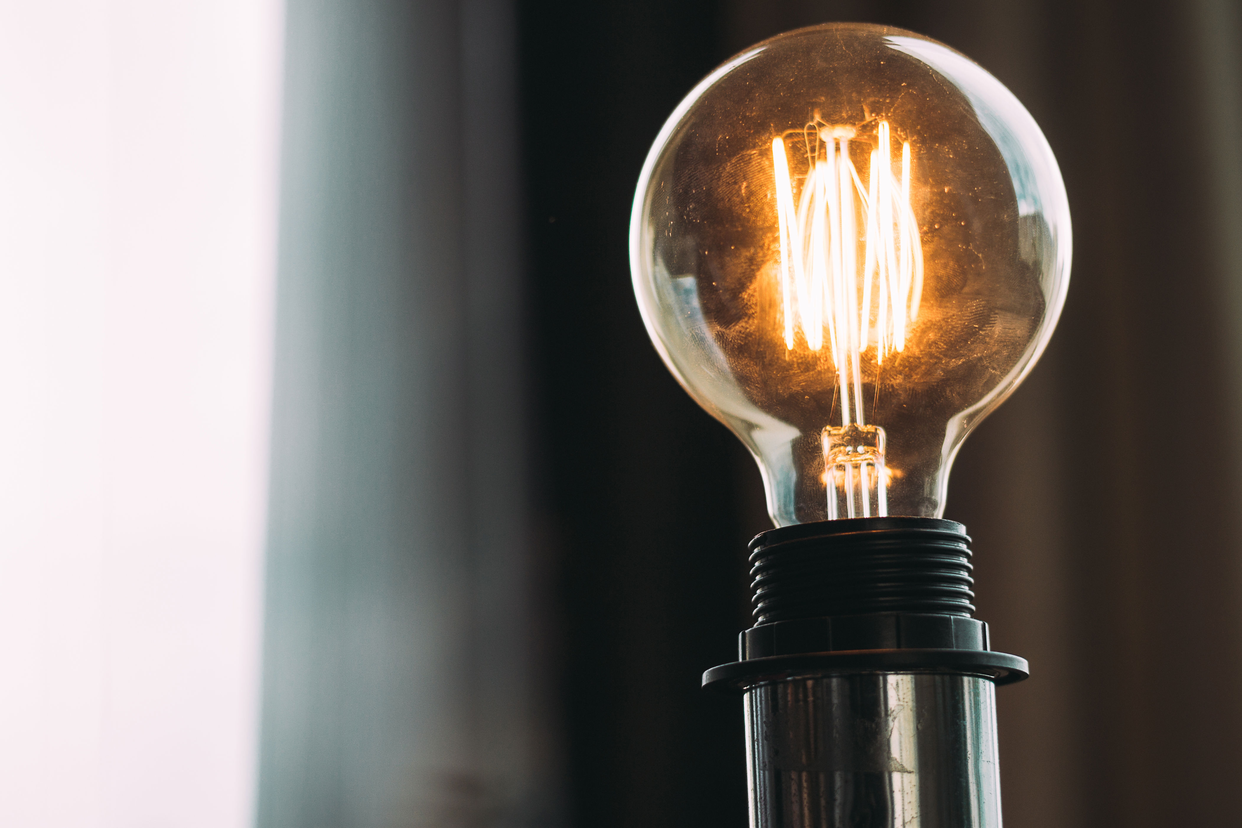 O que pesa (de verdade) na conta de luz no verão