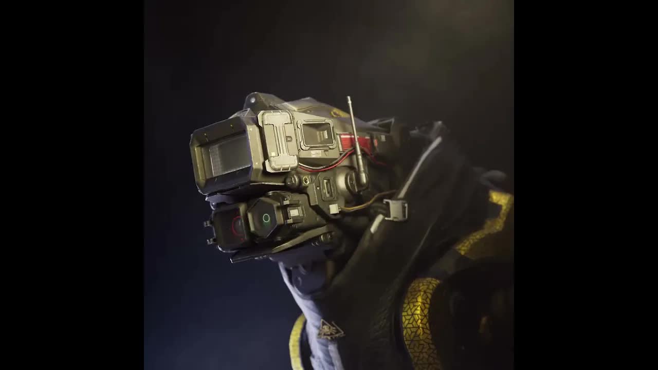 V4L3RIA Blackcell operator robot Valeria in Modern Warfare 2 Season 6 ...