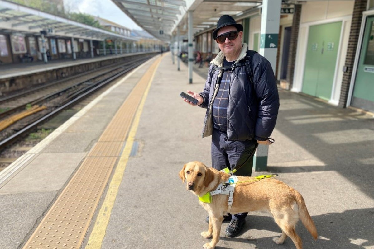 Half of blind people fear being stranded at train stations