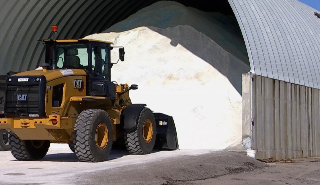 'Stay home.' State urges drivers to reduce travel during winter storm